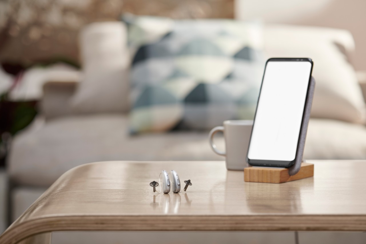 Best smartphone for hearing aids: compatibility | Amplifon