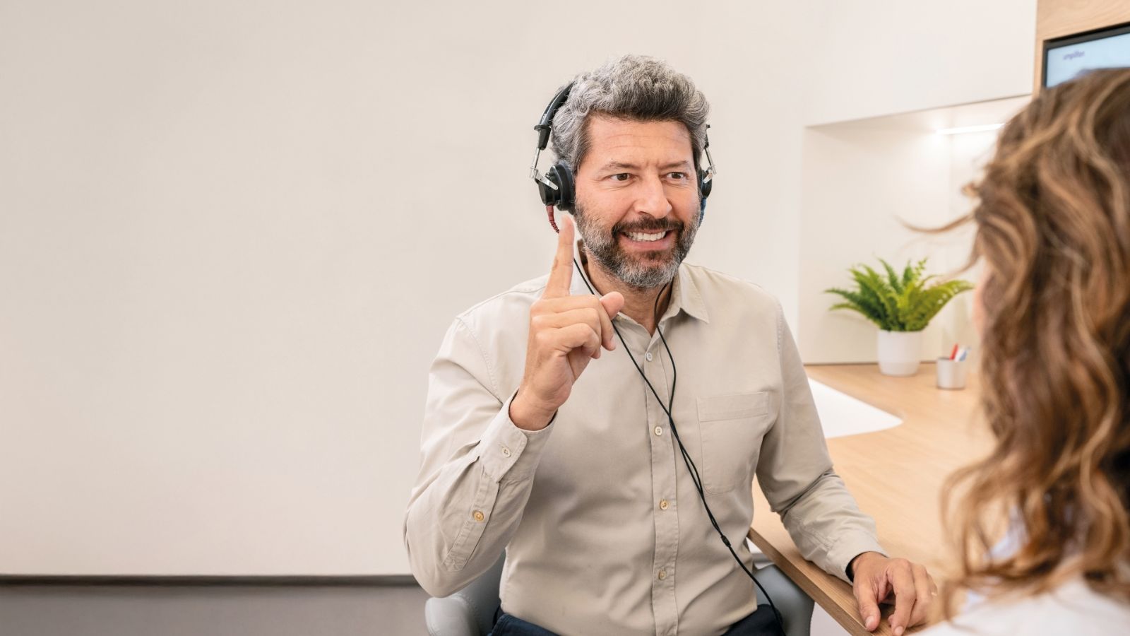 Eustachian tube dysfunction (ETD): symptoms, causes and treatment